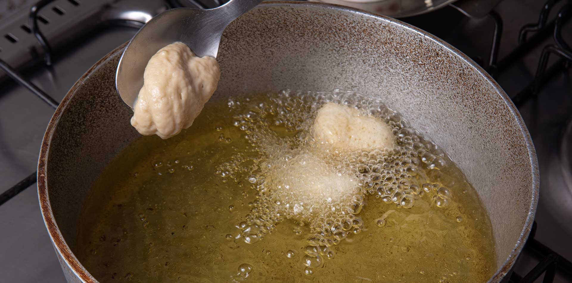 Bad oils to cook with and smart alternatives to try
